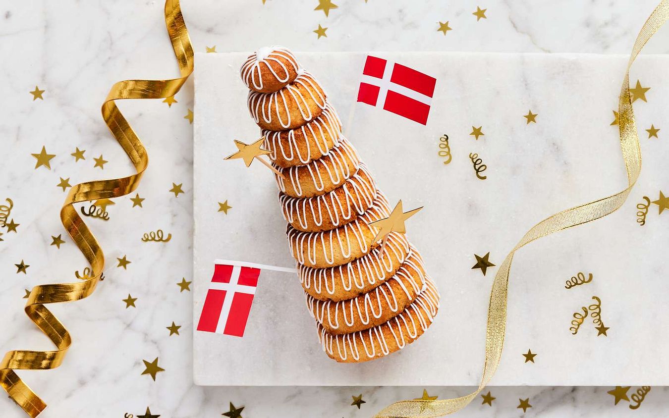 Nytårs kransekagetop 8 ringe