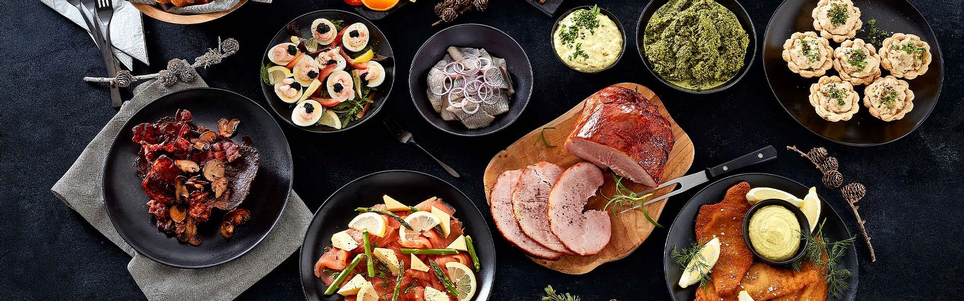 Derfor holder vi julefrokost i Danmark